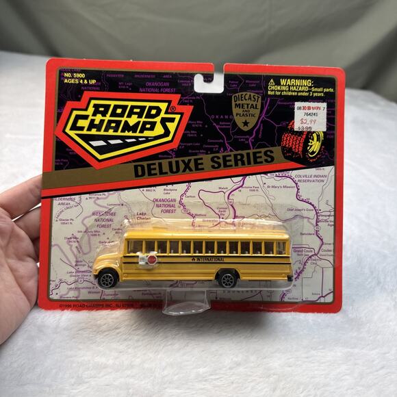Road Champs | Toys | Vtg Road Champs International School Bus Deluxe ...
